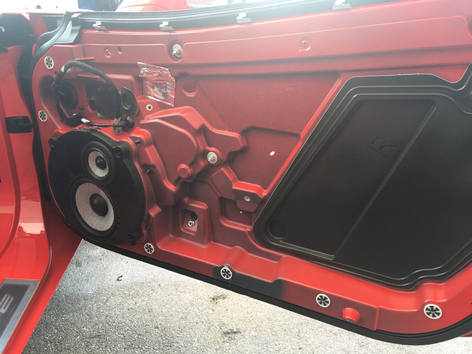 2015 Chevrolet Corvette C7 Custom Subwoofer Enclosure & Stereo System ...